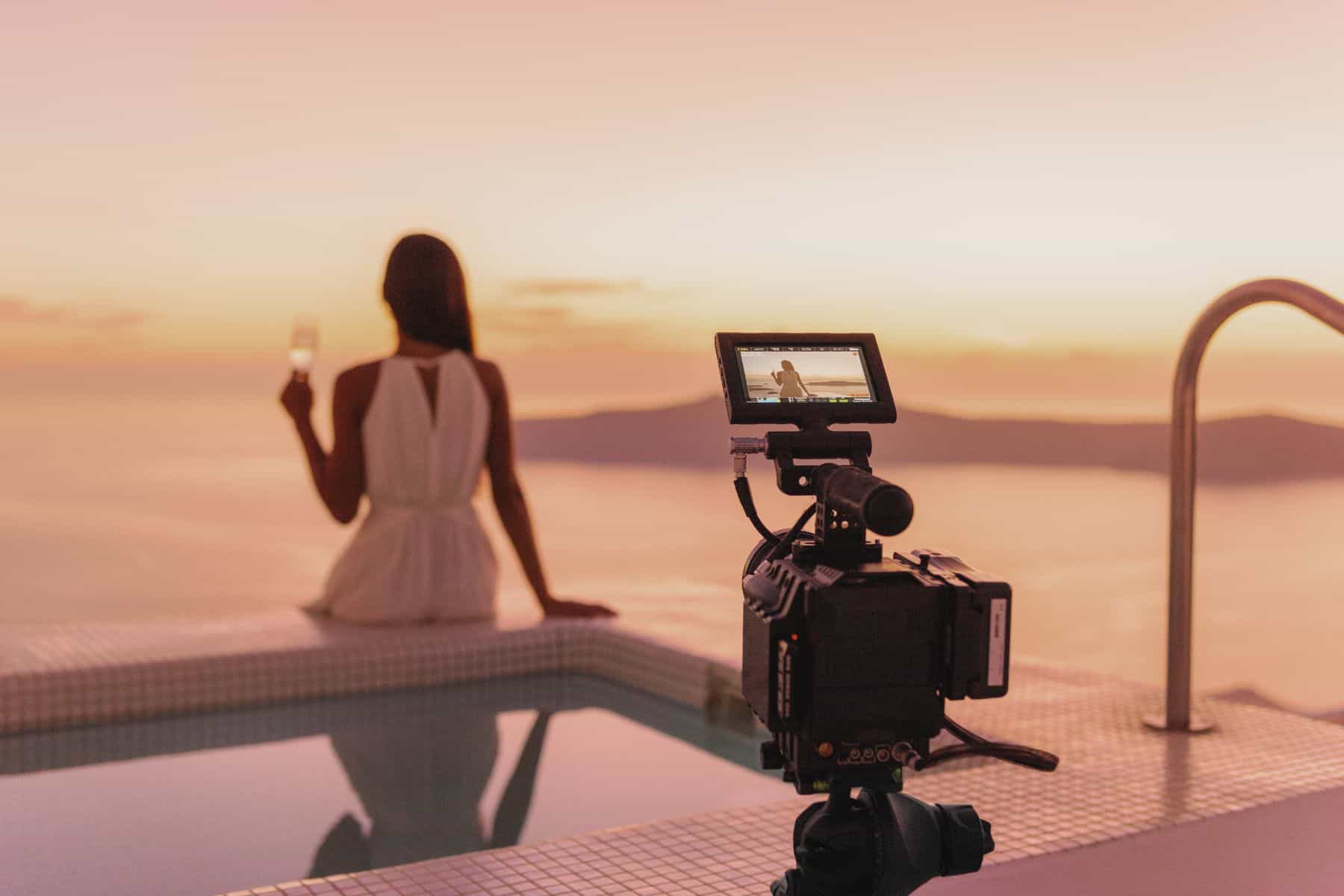 10 Best Action Camera Flashlights for Traveling - Meldrums on the Move